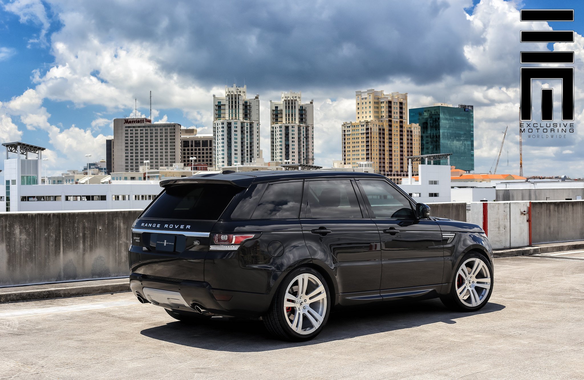 Forgiato Custom Rims on Range Rover Sport | CARiD.com Gallery
