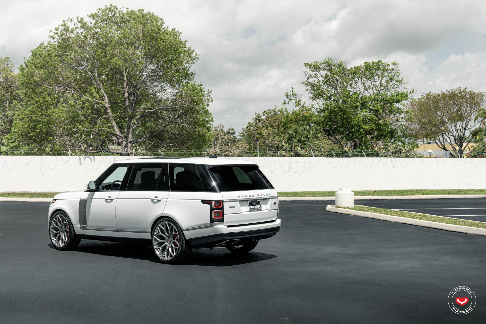 VIP Styling Detected: White Range Rover on Custom Vossen Wheels | CARiD ...