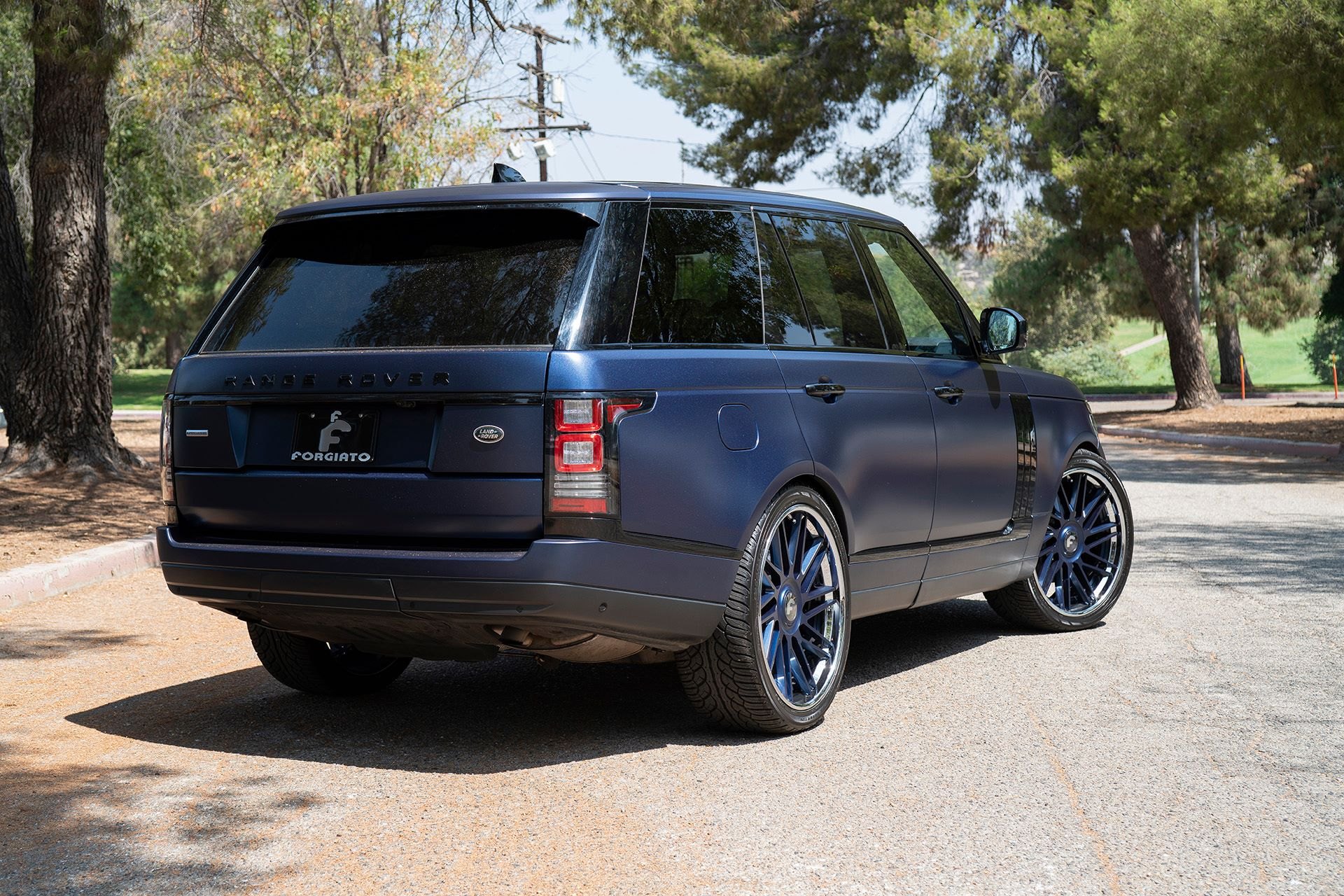Dark Blue Range Rover Offers Plenty of Luxury and Features | CARiD.com ...