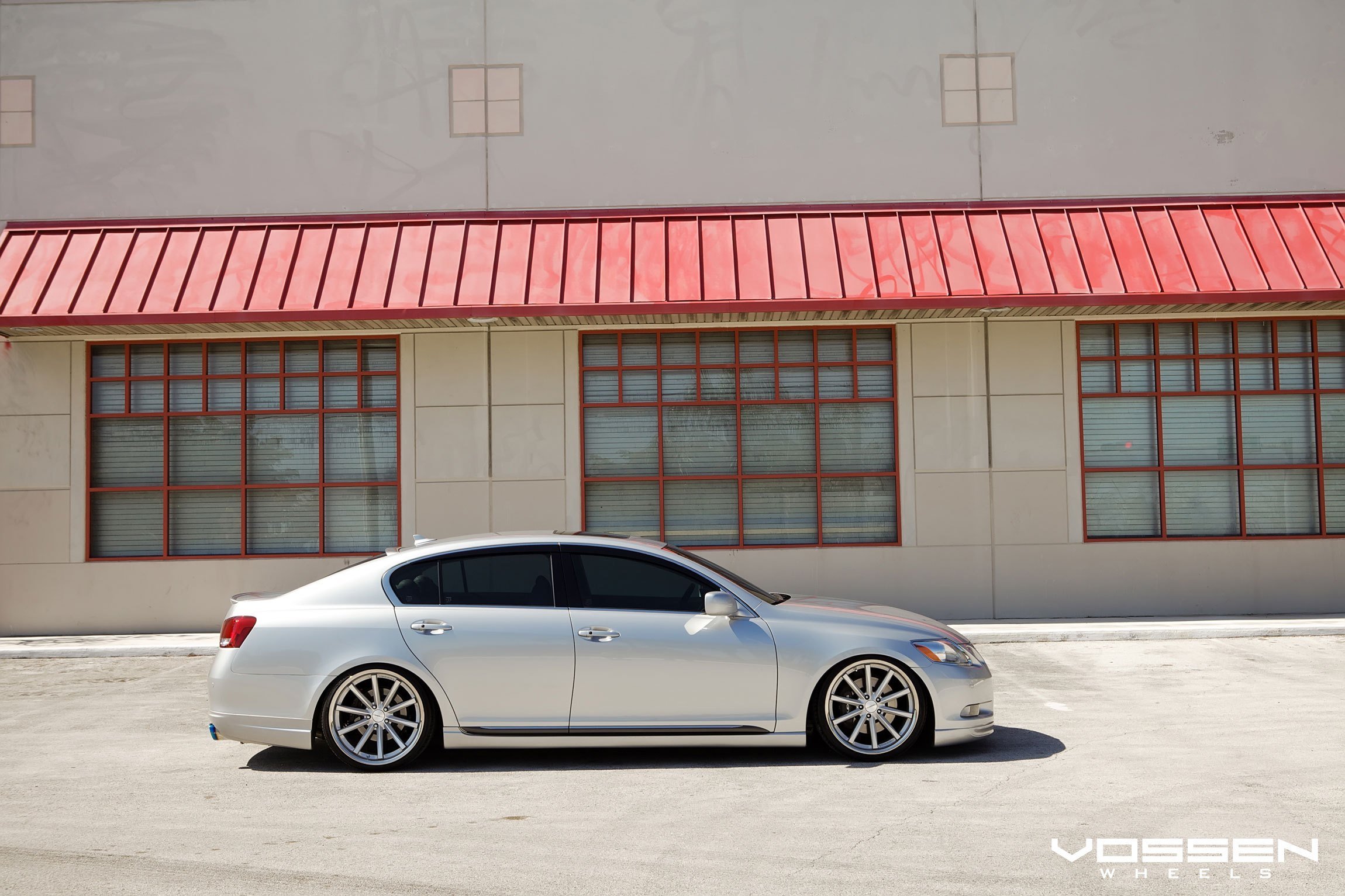 VIP Look of Lexus GS That Boasts Lowered Suspension and Vossen Rims ...