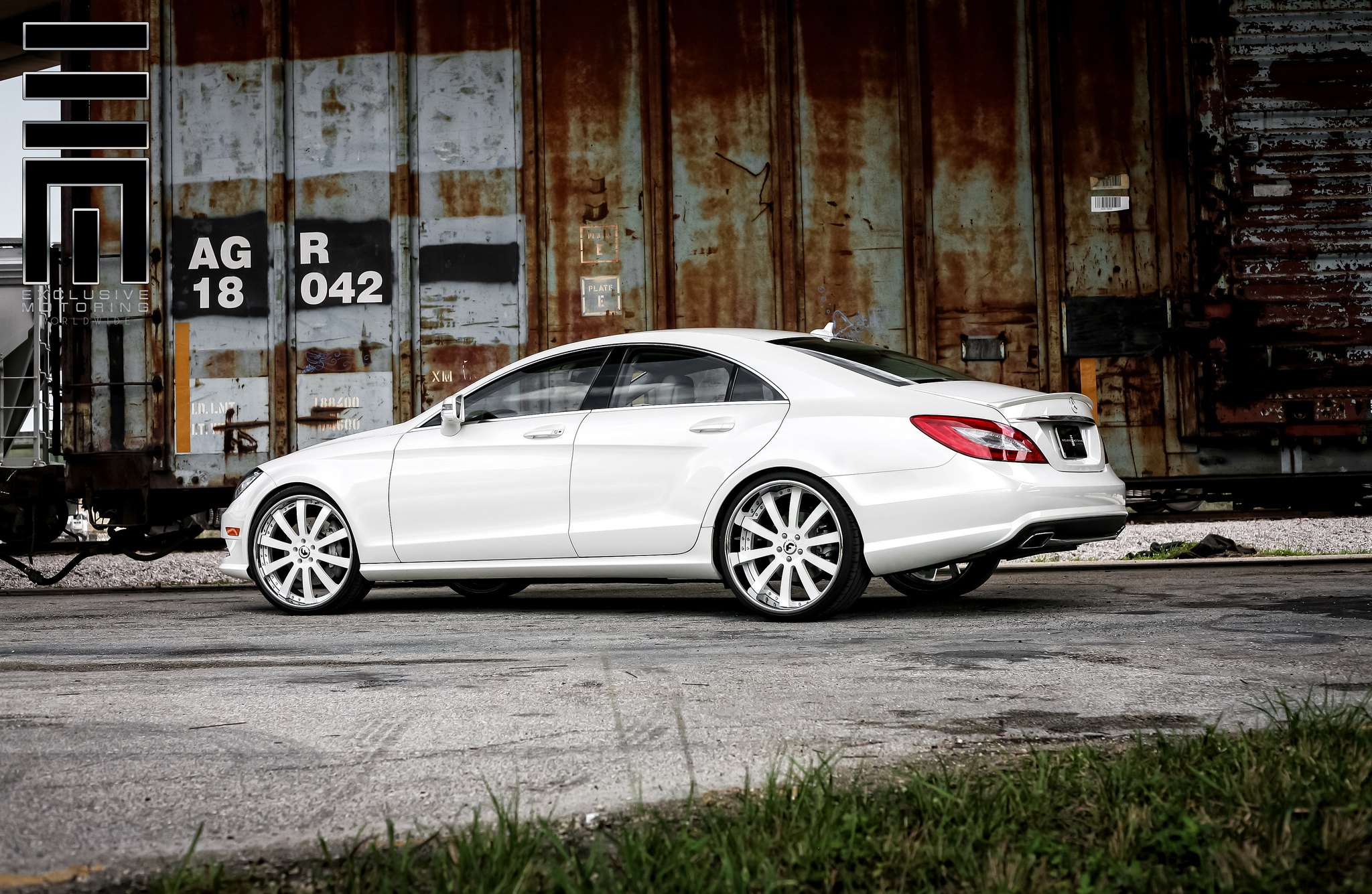 White Mercedes CLS on Forgiato Custom Wheels | CARiD.com Gallery