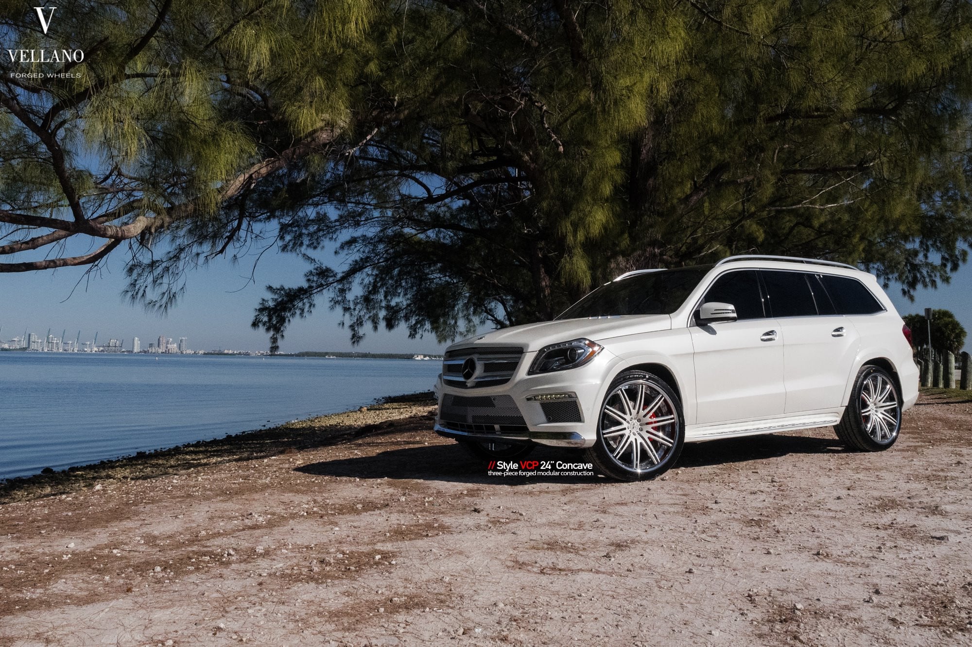 Deluxe Apprearance of Mercedes GL Class on Custom Rims | CARiD.com Gallery