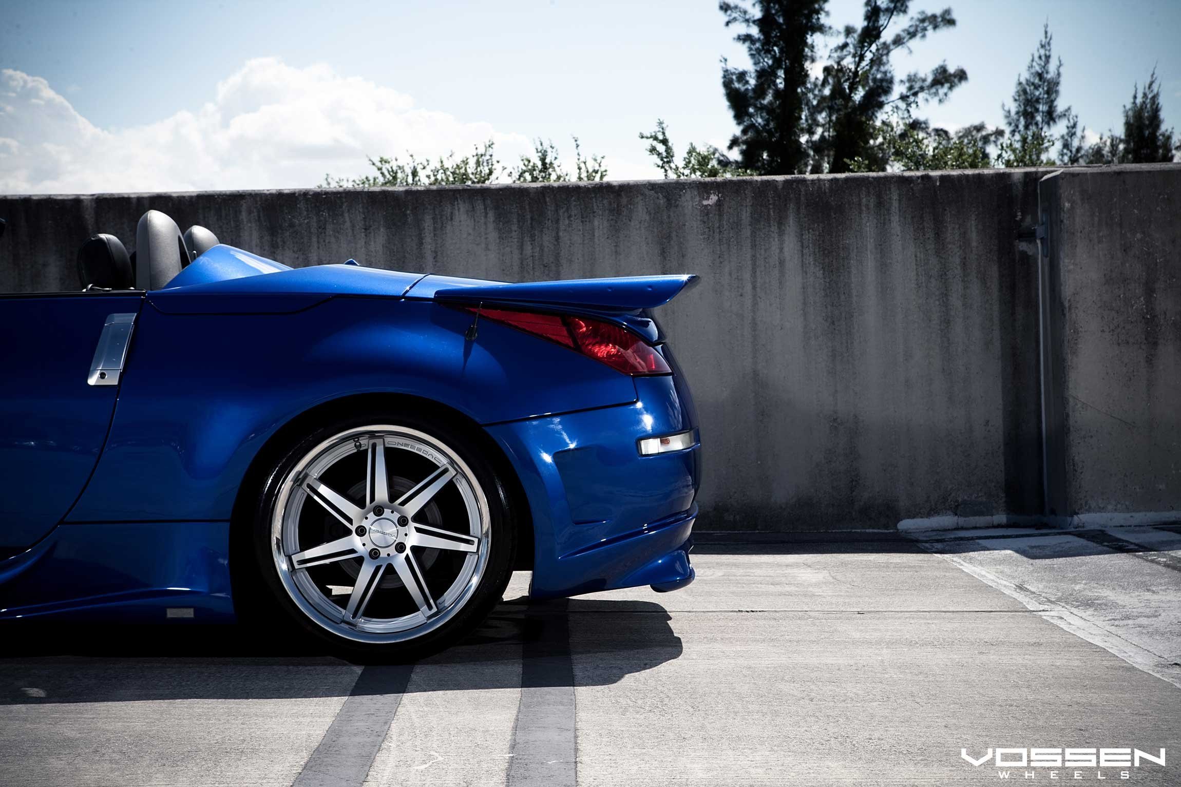 Blue Nissan 350z Convertible Boasting VeilSide Body Kit and Stunning ...