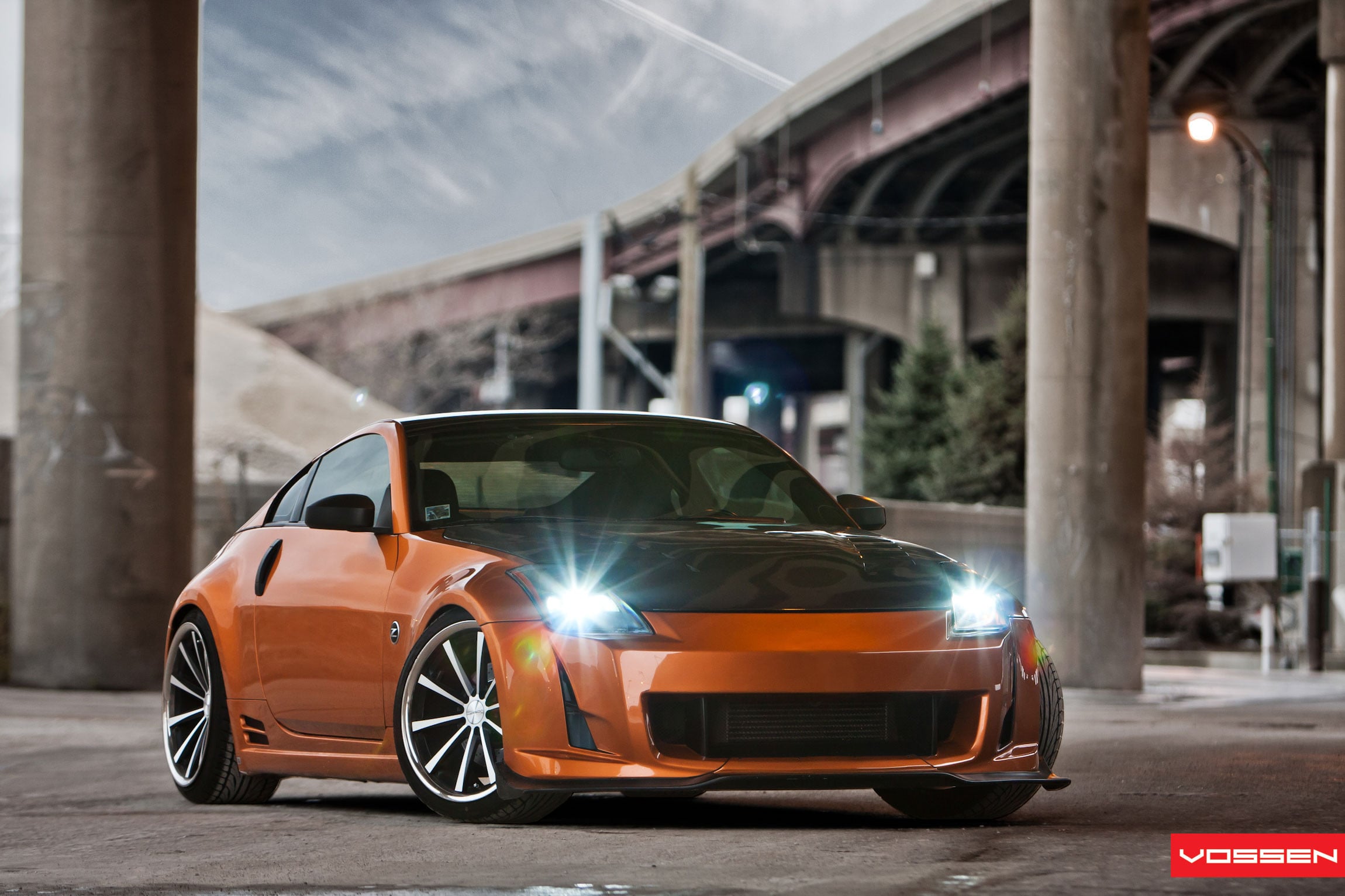 Carbon Fiber Accents and Vossen Custom Wheels For Nissan 350Z | CARiD ...