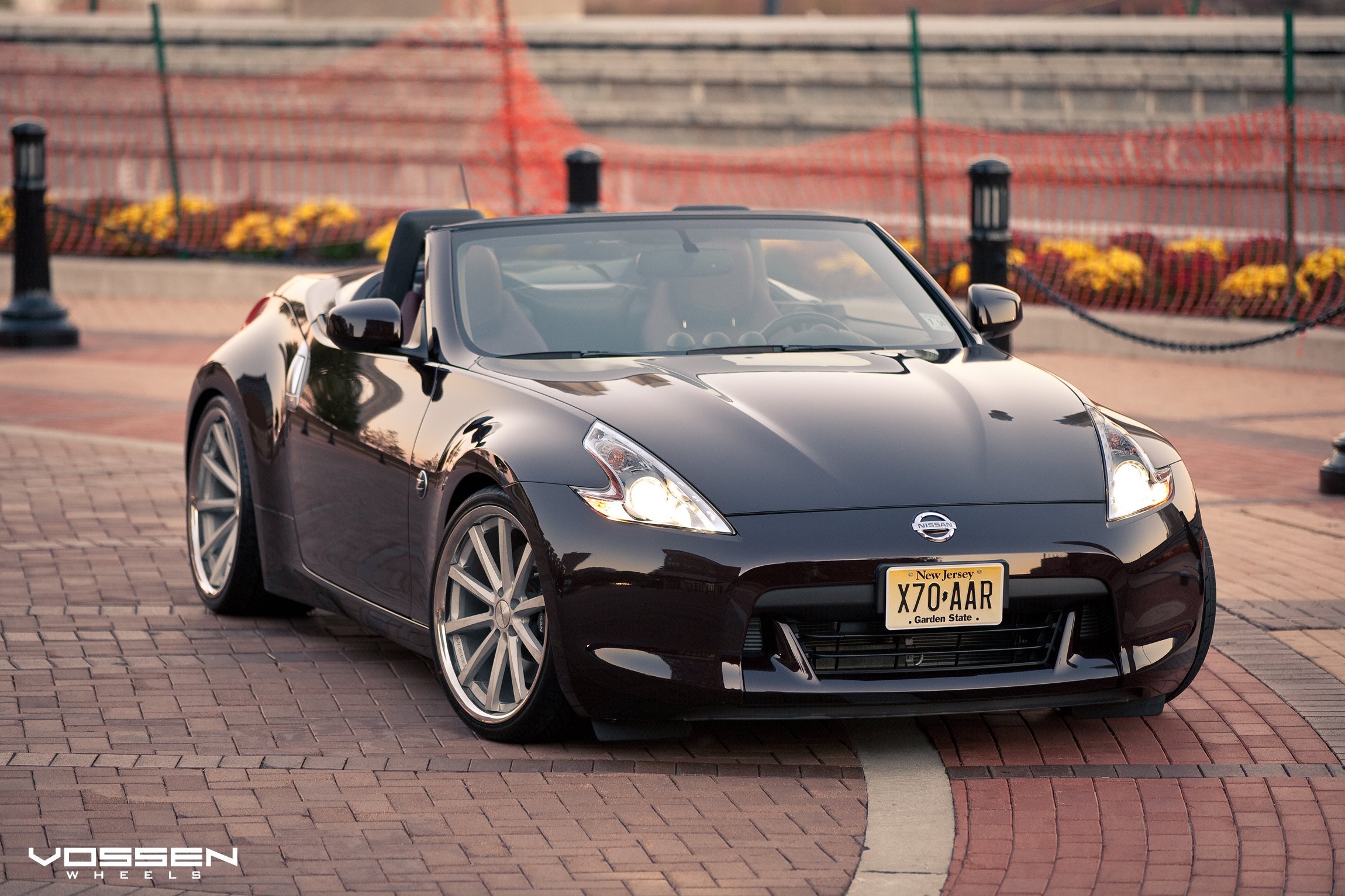 Stylish Nissan 370Z Gets Sport Suspension and Custom Wheels by Vossen ...
