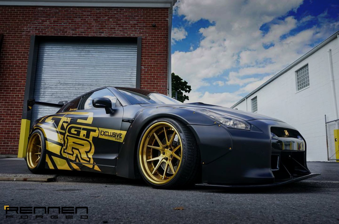 The Devil Wears Prada: Epic Tuning for Black Matte GT-R | CARiD.com Gallery