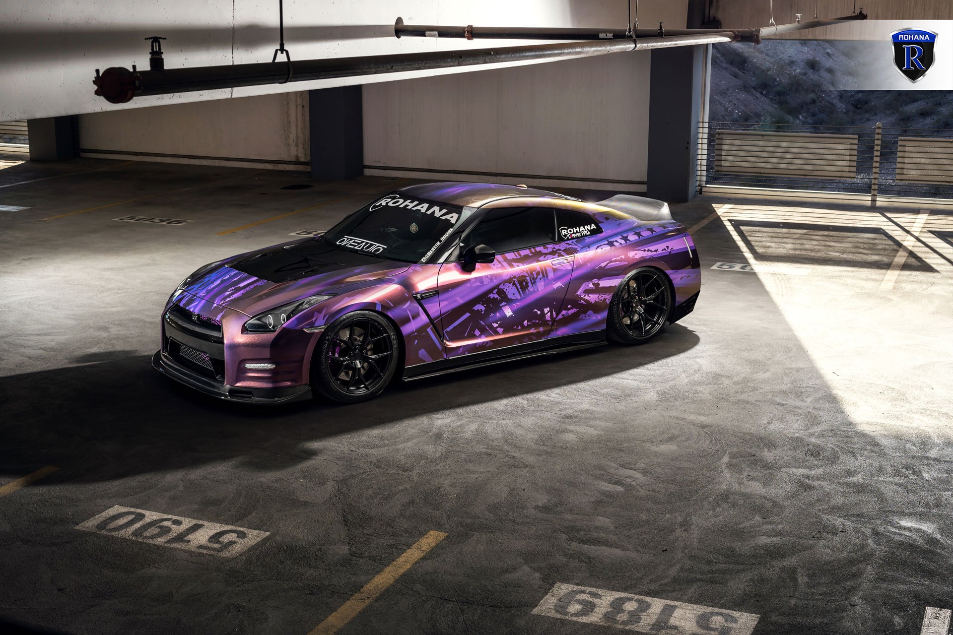 Mind Boggling Nissan GT-R With a Custom Wrap by Rohana Wheels | CARiD ...