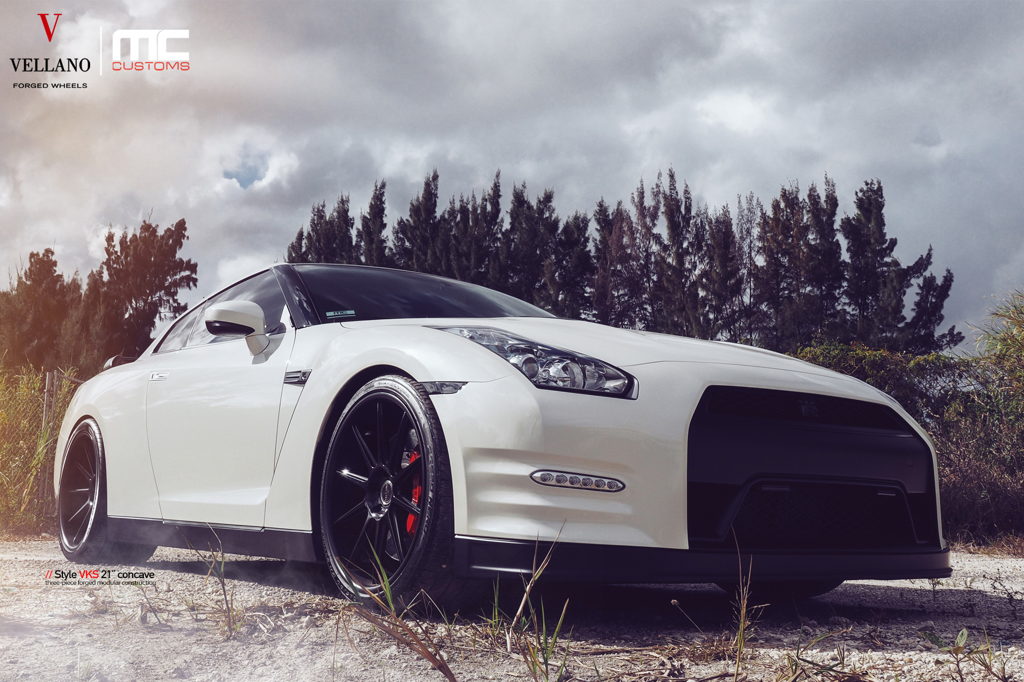 Aggressive Face of White Nissan GT-R Boasting Blacked Out Grille and ...