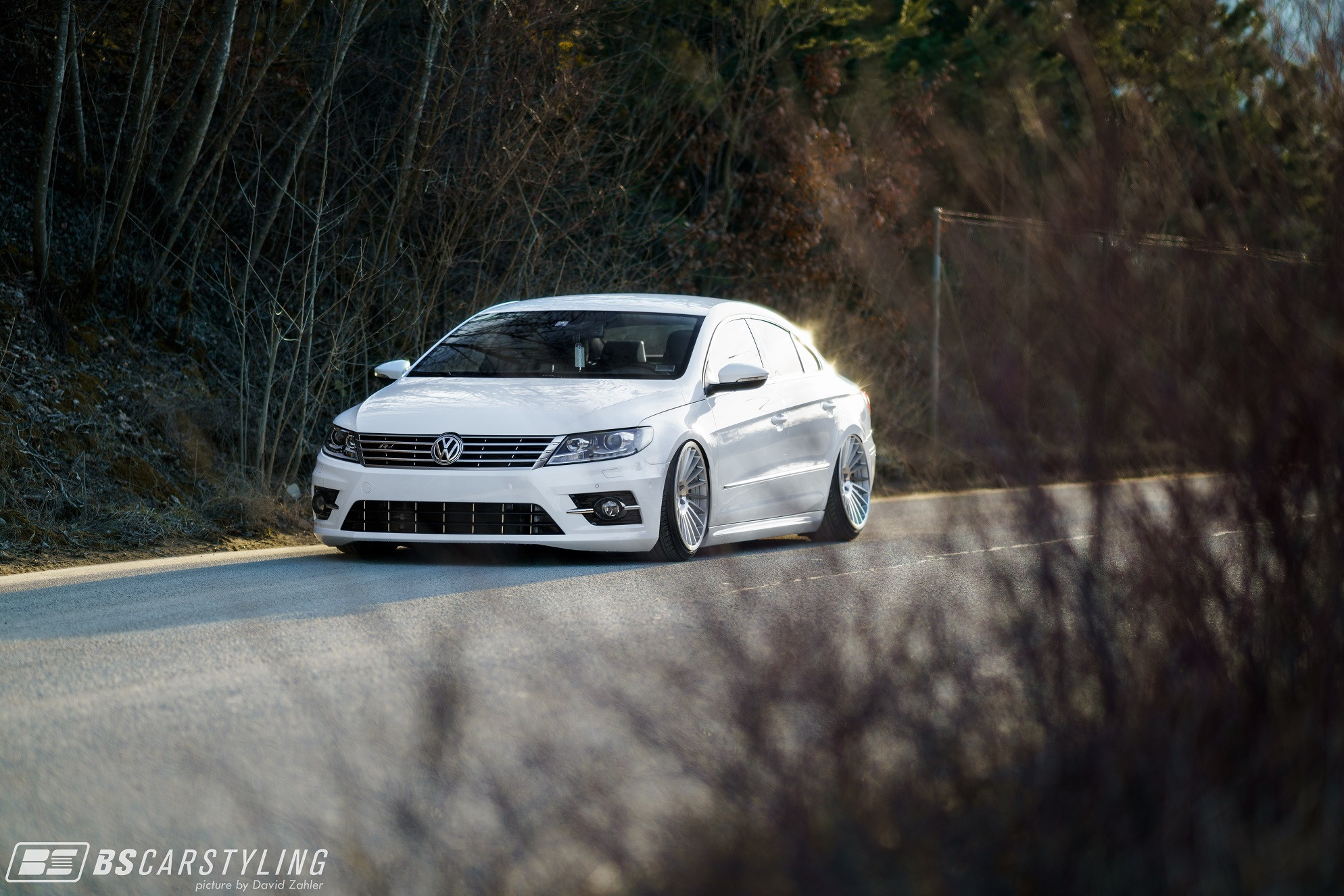 VW CC Riding Low on Air Suspension and Rotiform Custom painted Rims ...
