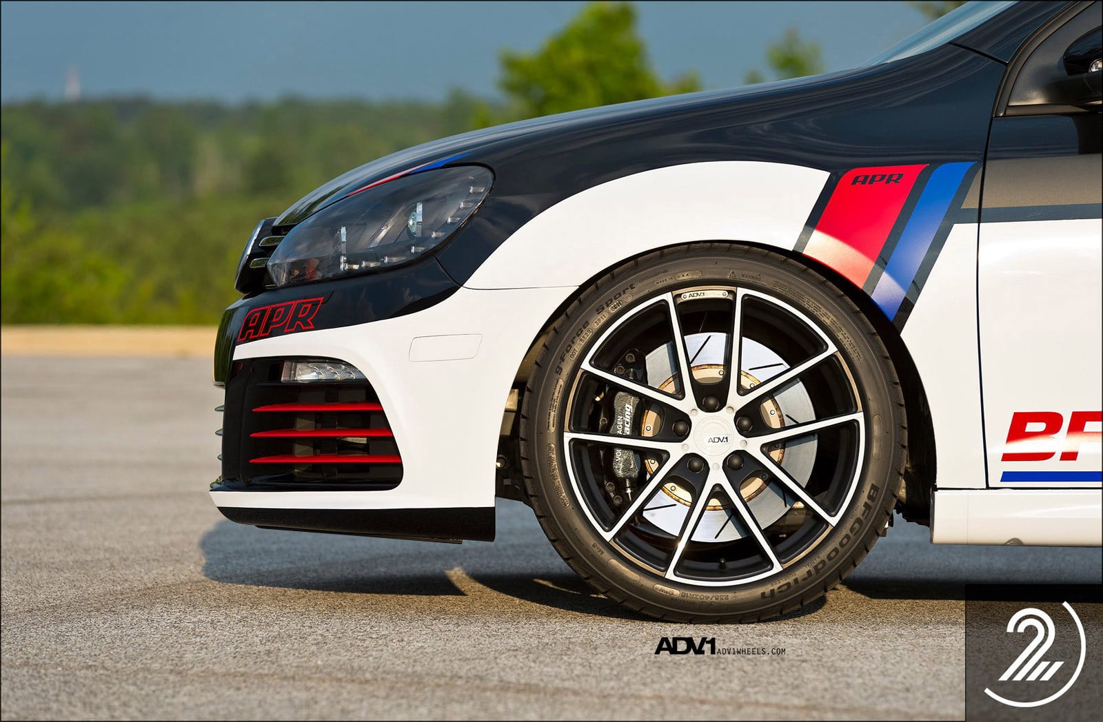 Custom Painted VW Golf Gets Upgraded Exterior Wise and Performance Wise ...