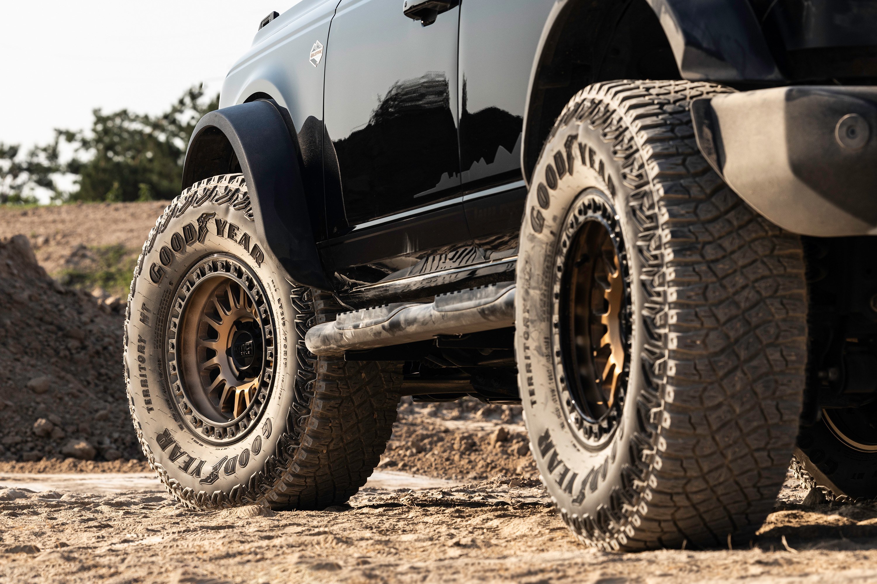 KMC® KM552 IMS Wheels - Matte Bronze with Gloss Black Lip Rims