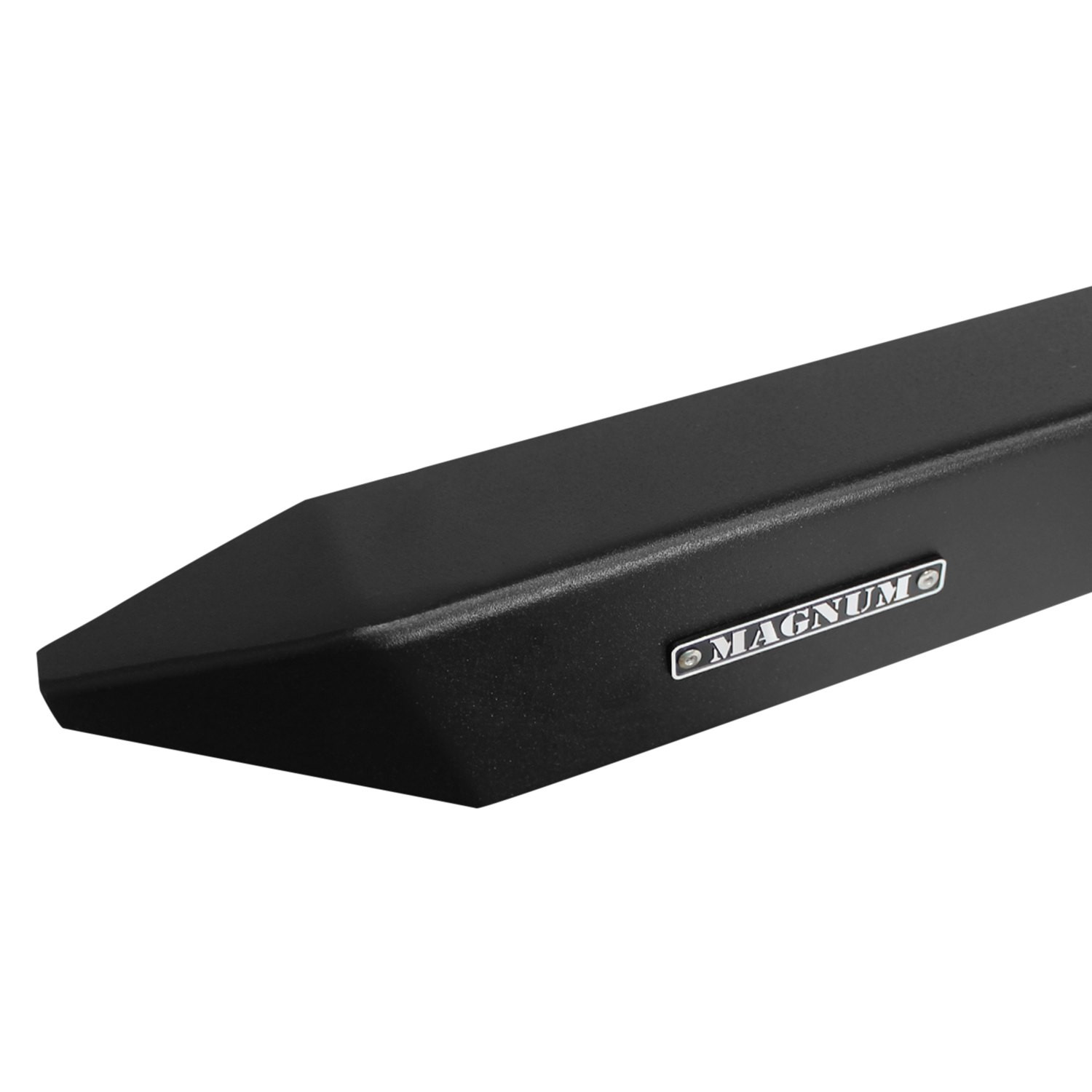 Magnum RT® GTS83TY - 4" Magnum™ RT Series Gen 2 Cab Length Black Side Steps