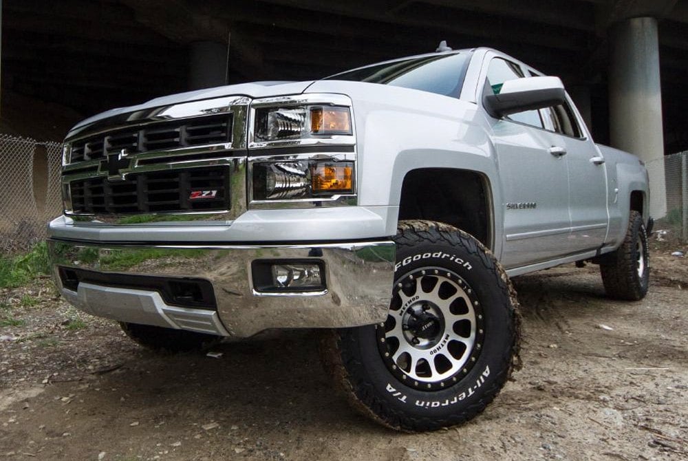 METHOD RACE® 305 NV Wheels - Matte Black with Machined Face Rims