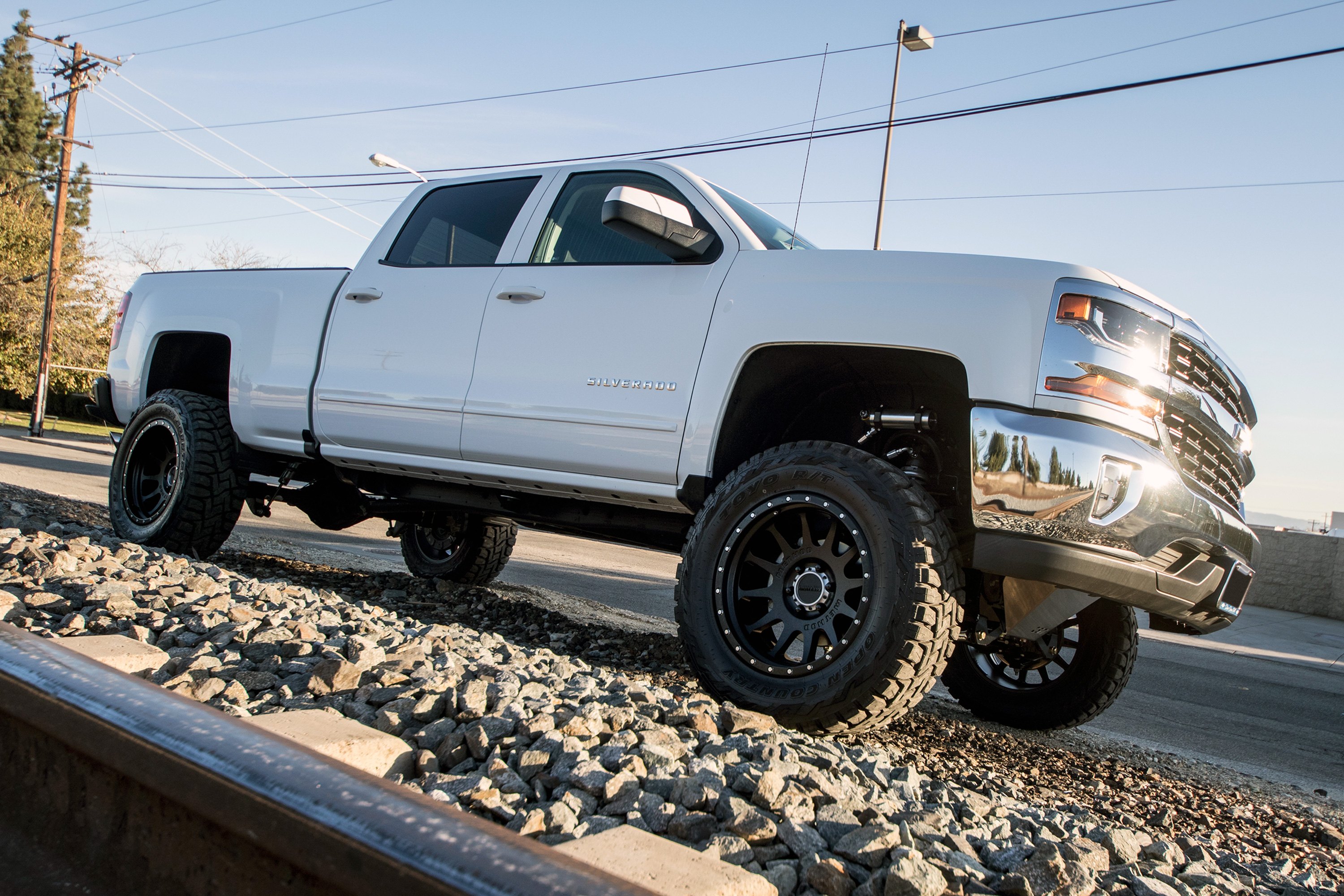 METHOD RACE® 605 NV Wheels - Matte Black Rims - MR60521087524N