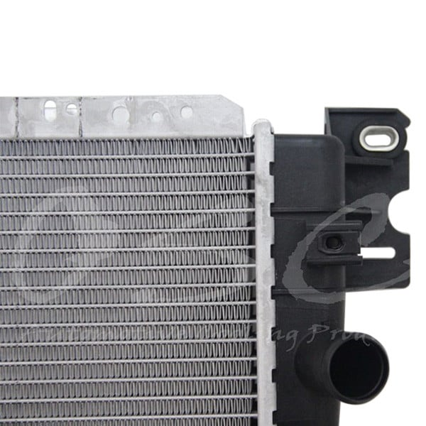 OSC Heat Transfer Products® 1824 - Crossflow Engine Coolant Radiator ...