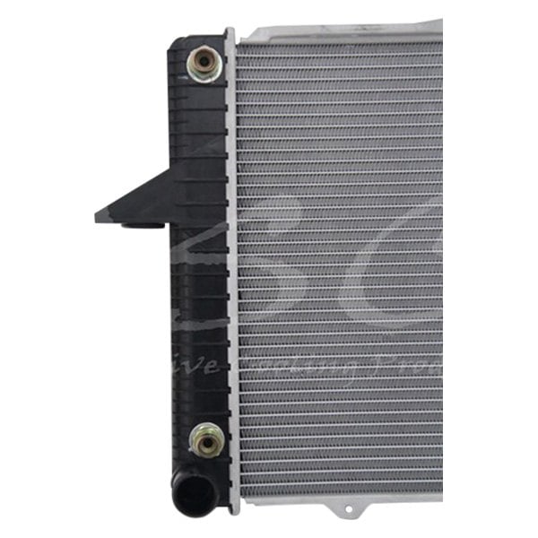 OSC Heat Transfer Products® 2099 - Crossflow Engine Coolant Radiator ...