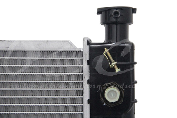OSC Heat Transfer Products® 434 - Crossflow Engine Coolant Radiator ...