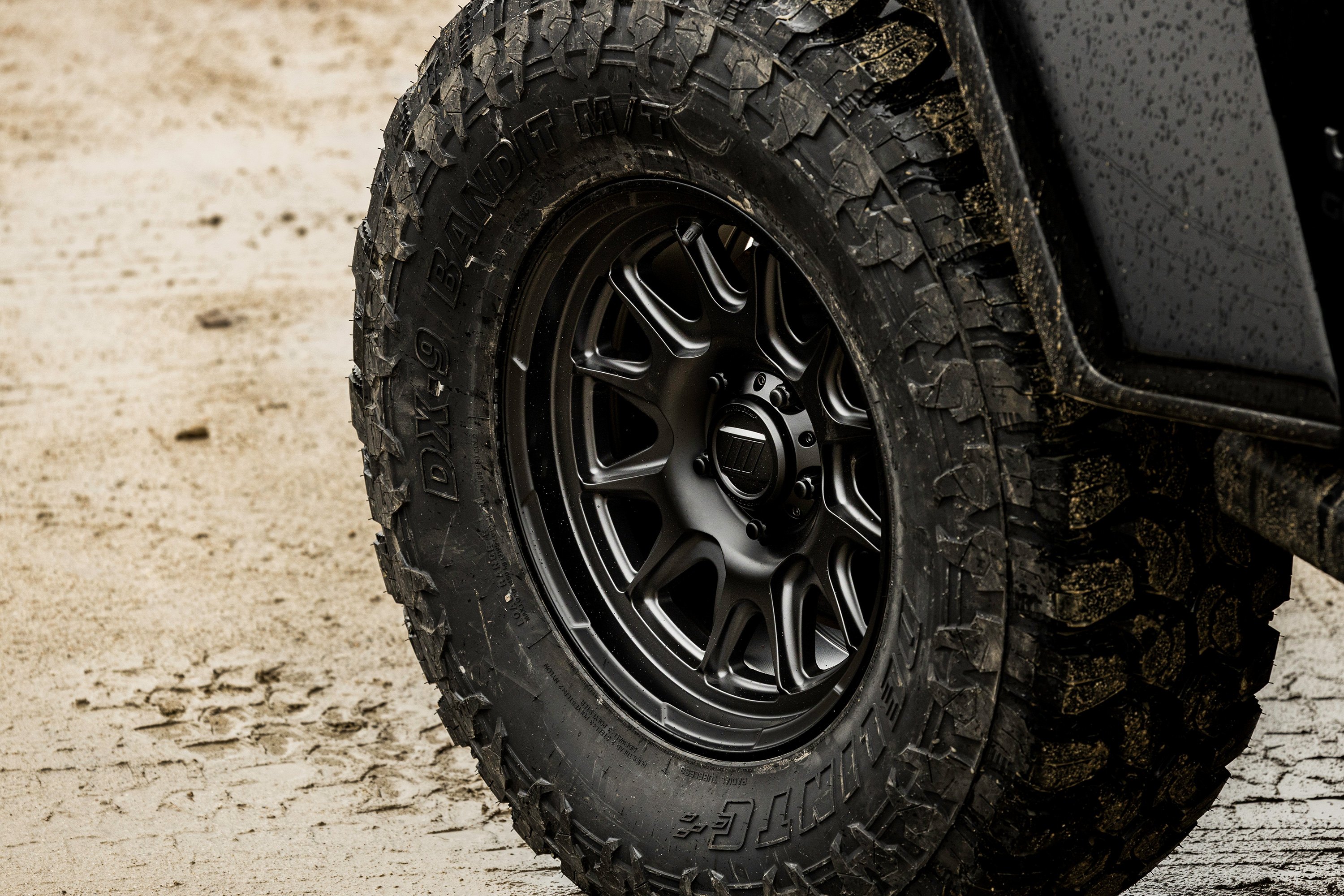 PRO COMP® PA200 PULSE Wheels - Matte Black Rims