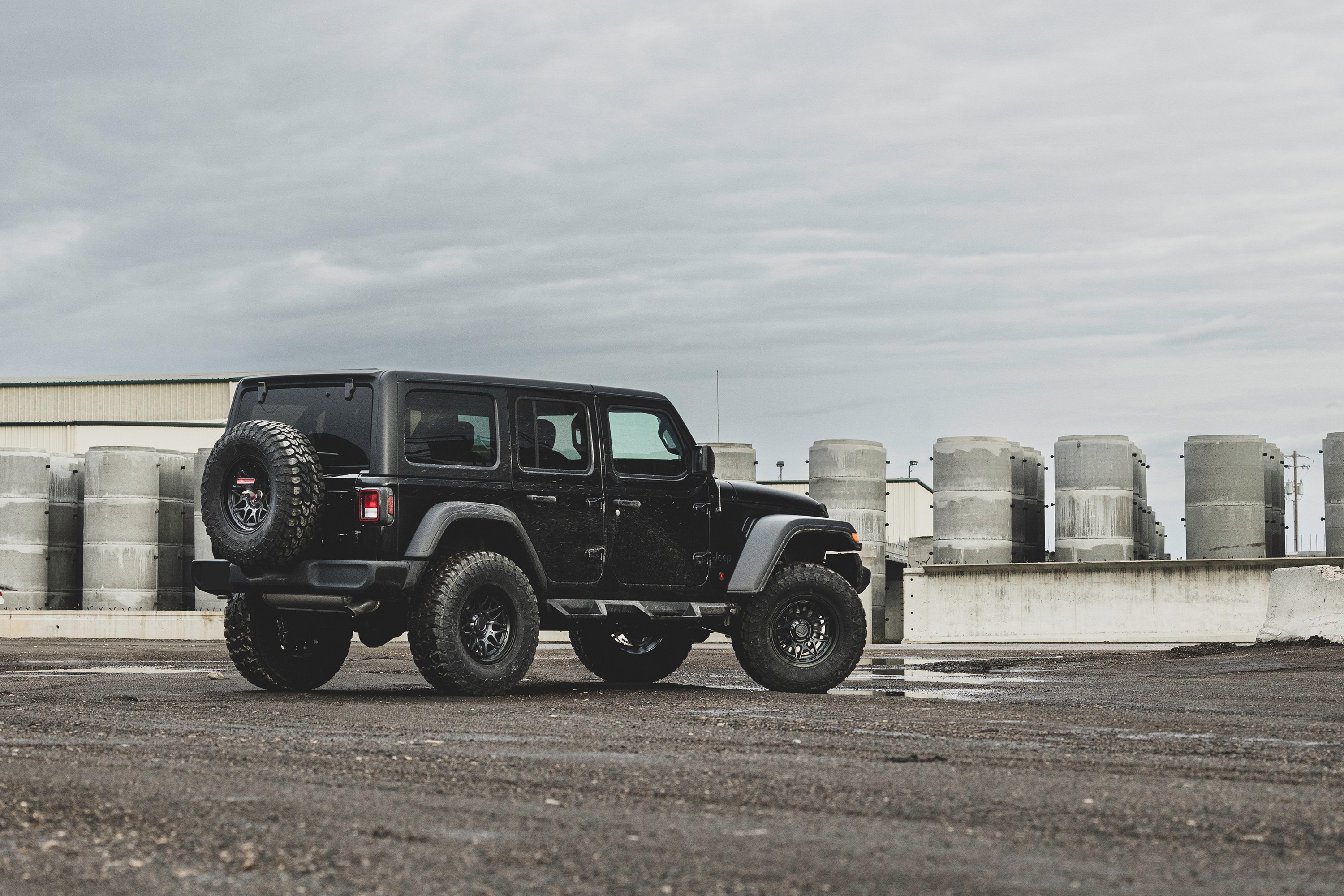 PRO COMP® PA202 BASECAMP Wheels - Matte Black Rims