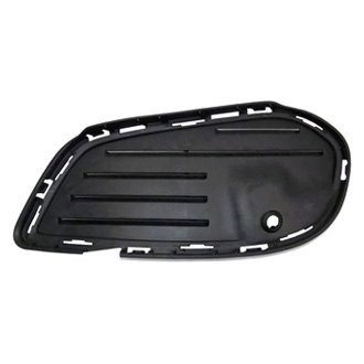 Replace® MB1039148 - Front Outer Passenger Side Fog Light Cover ...