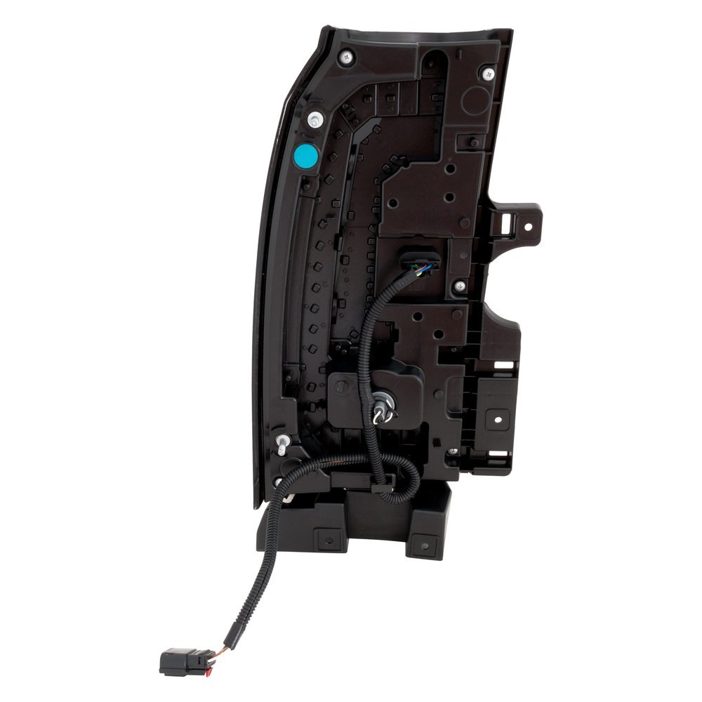 Replacement ID0002AA2551C00 - Passenger Side Tail Light (CAPA Certified)