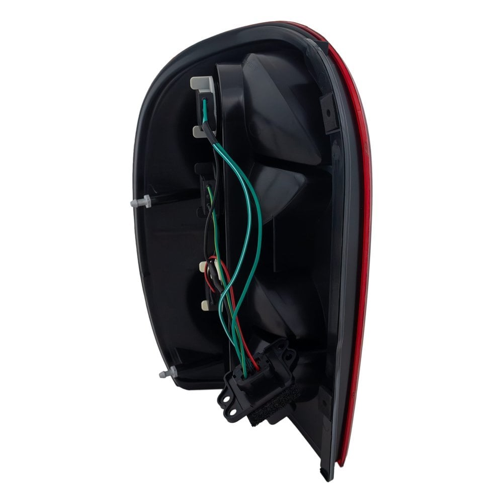 Replacement ID0002AA2763R00 - Passenger Side Tail Light (Standard Line)