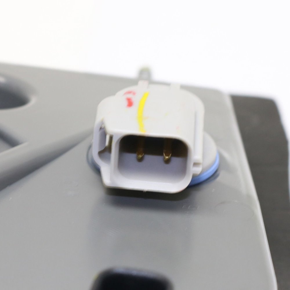 Replacement VS-ID0002AA3692C00-04 - Driver Side Inner and Outer Tail ...