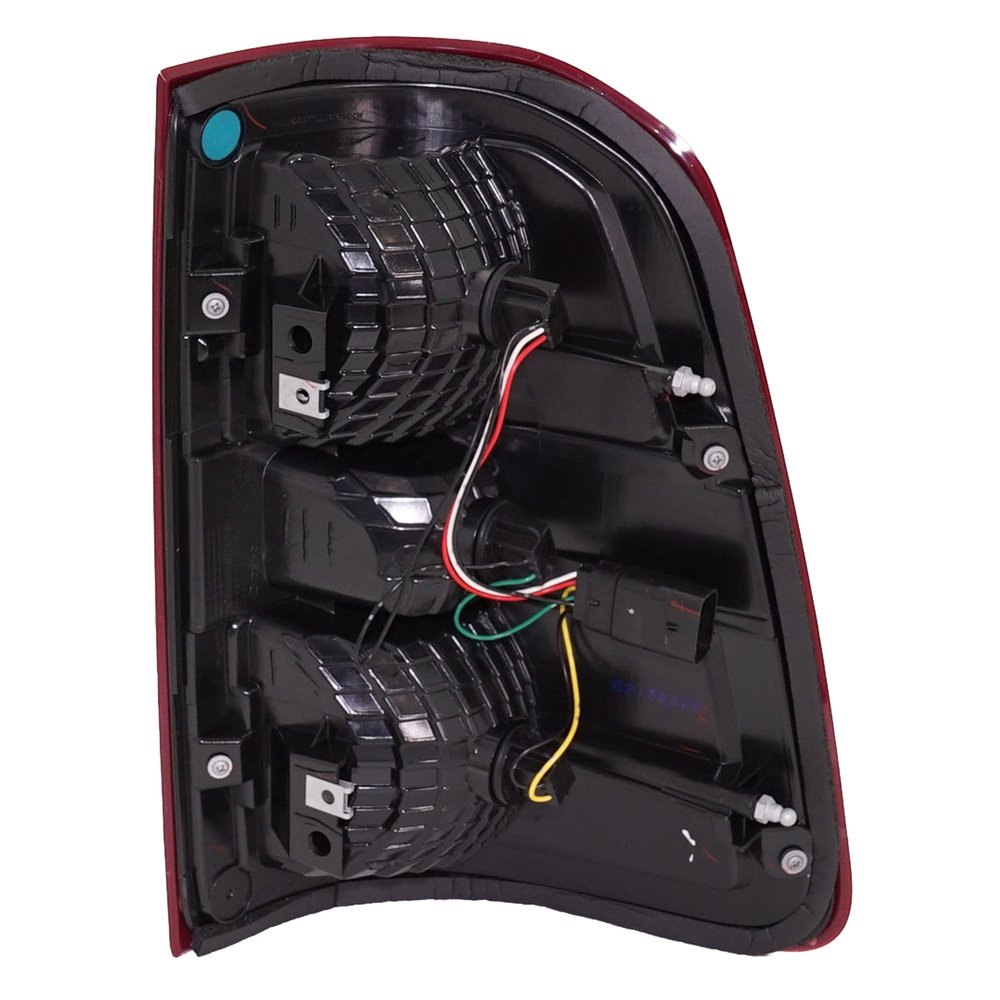 Replacement ID0002AA3978R00 - Driver Side Tail Light (Standard Line)