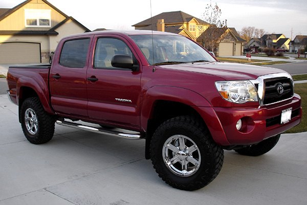 Revtek™ - Suspension Lift Kits, Shocks, Light Bars, Mounts | CARiD