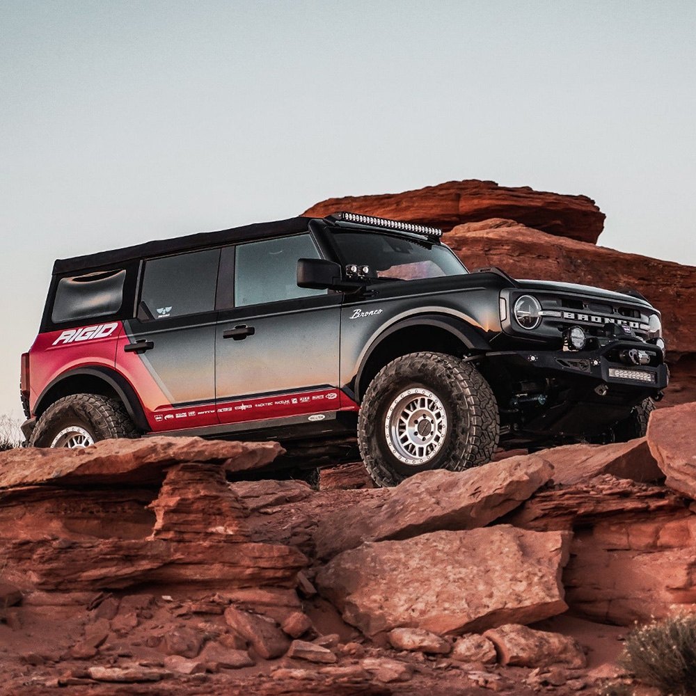 Rigid Industries® - Revolve Series Broad Spot Beam LED Light Bar -10", 20"