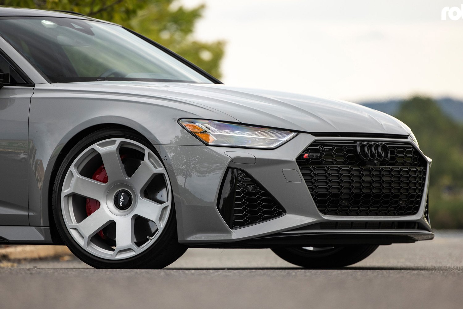 ROTIFORM® AVS FORGED MONOBLOCK Wheels - Gloss Silver Rims