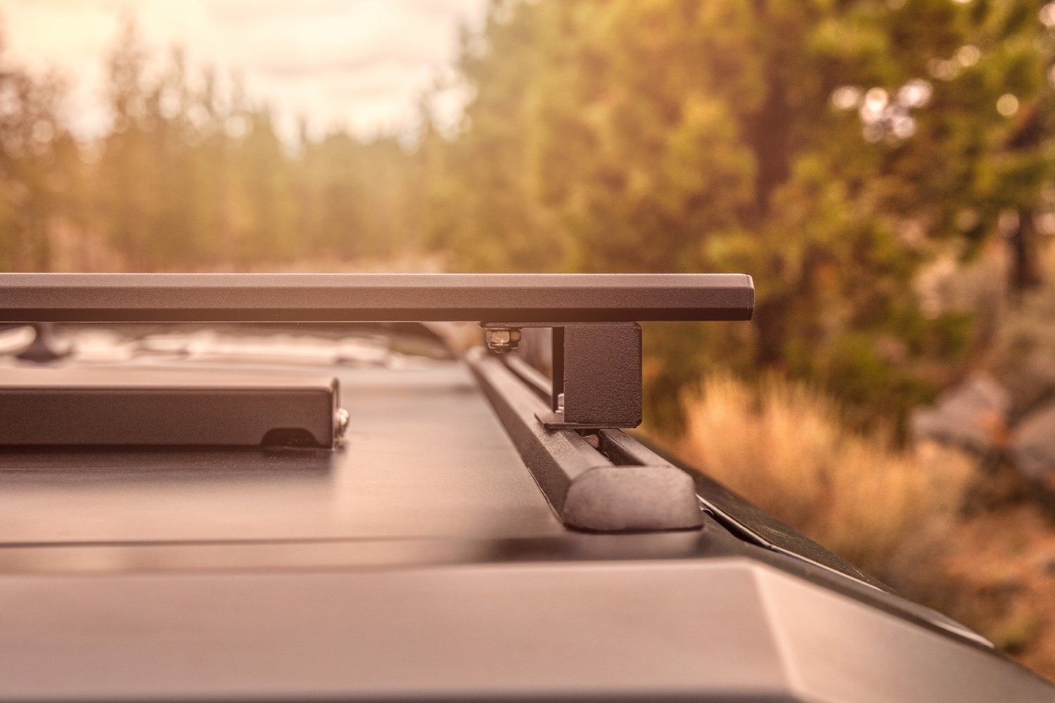 SmartCap® ED1310-MB - EVOd Defender Truck Bed Cap