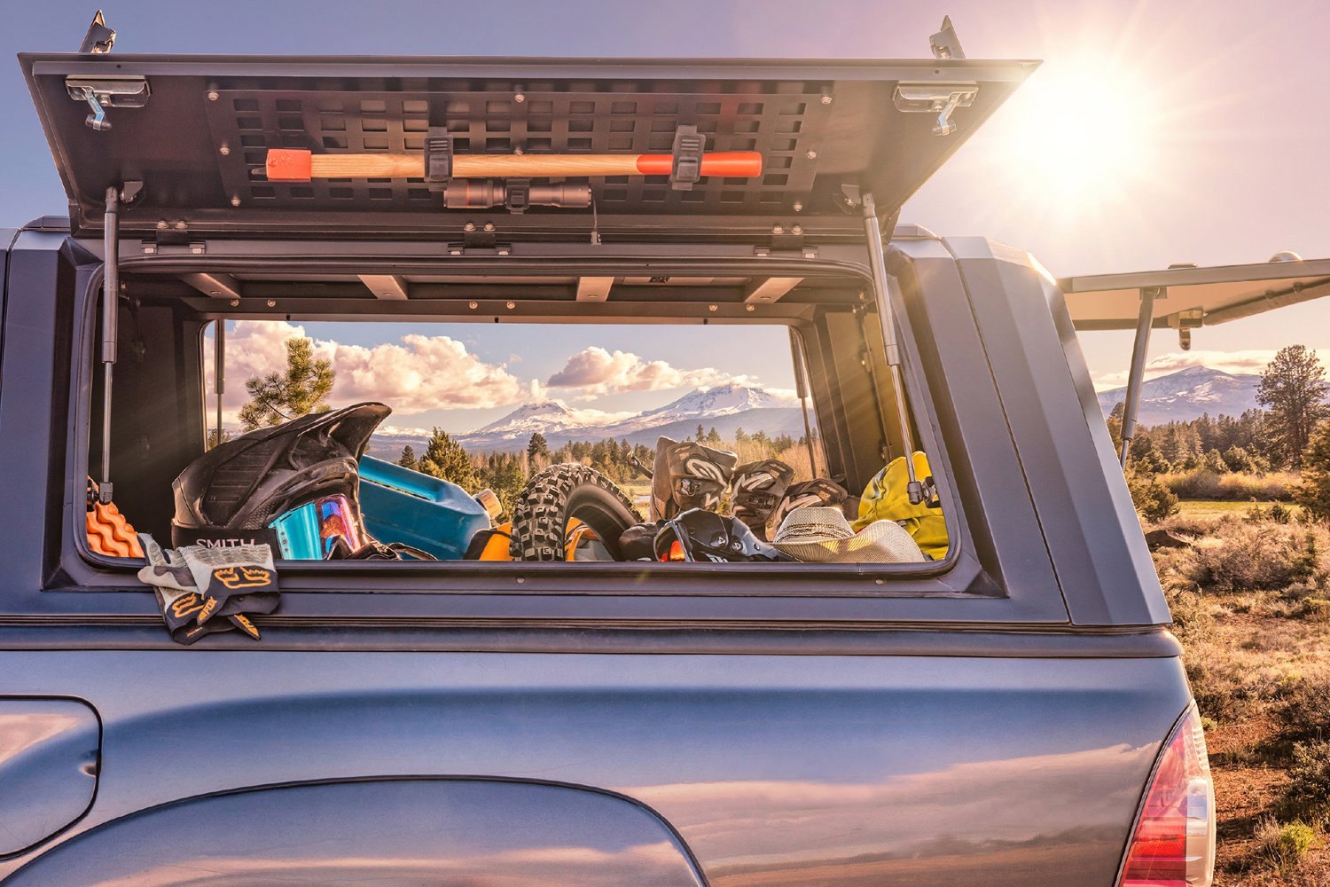 SmartCap® ED1310-MB - EVOd Defender Truck Bed Cap