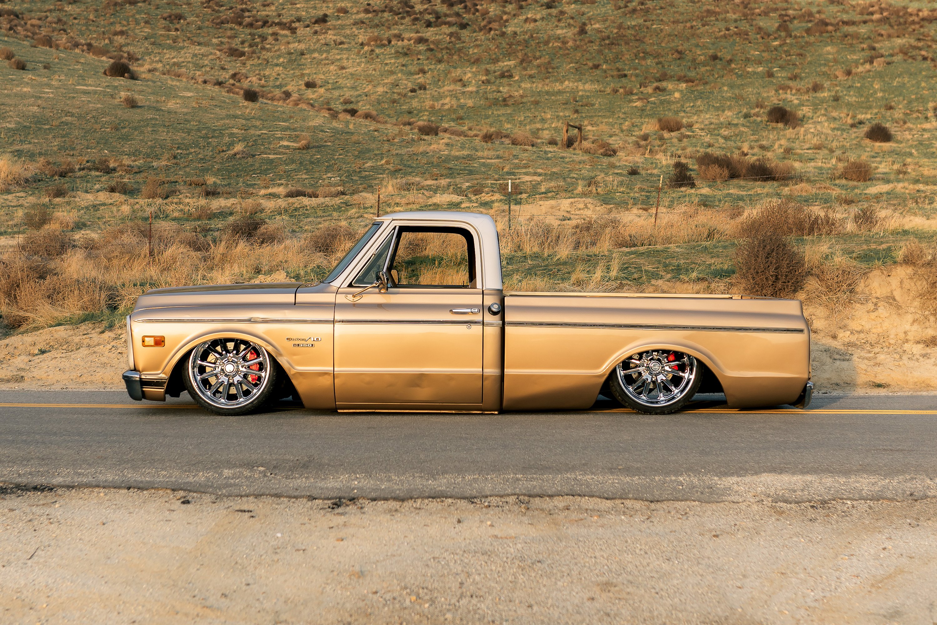 U.S. MAGS® UC145 RAMBLER 6 Wheels - Chrome Rims