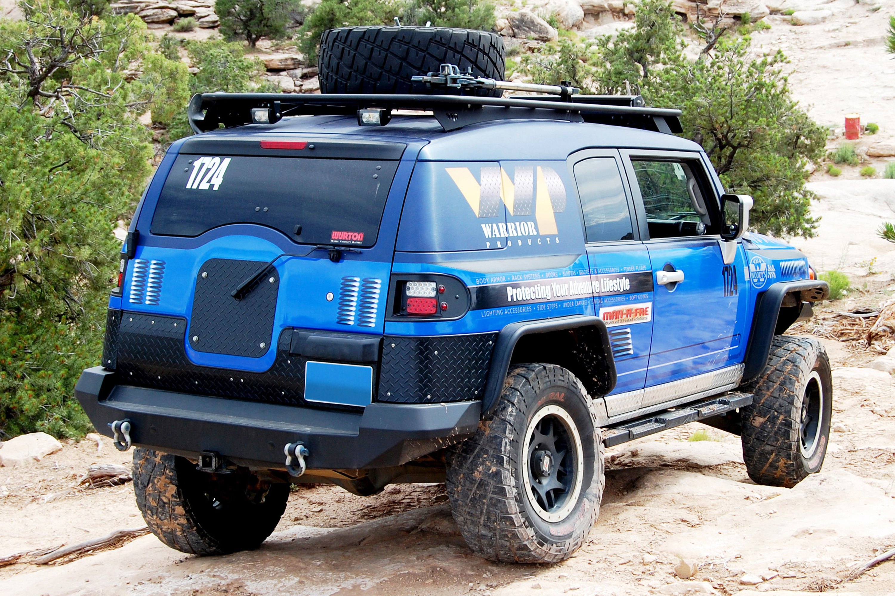 Warrior® - Toyota FJ Cruiser 2007 Rear Corners